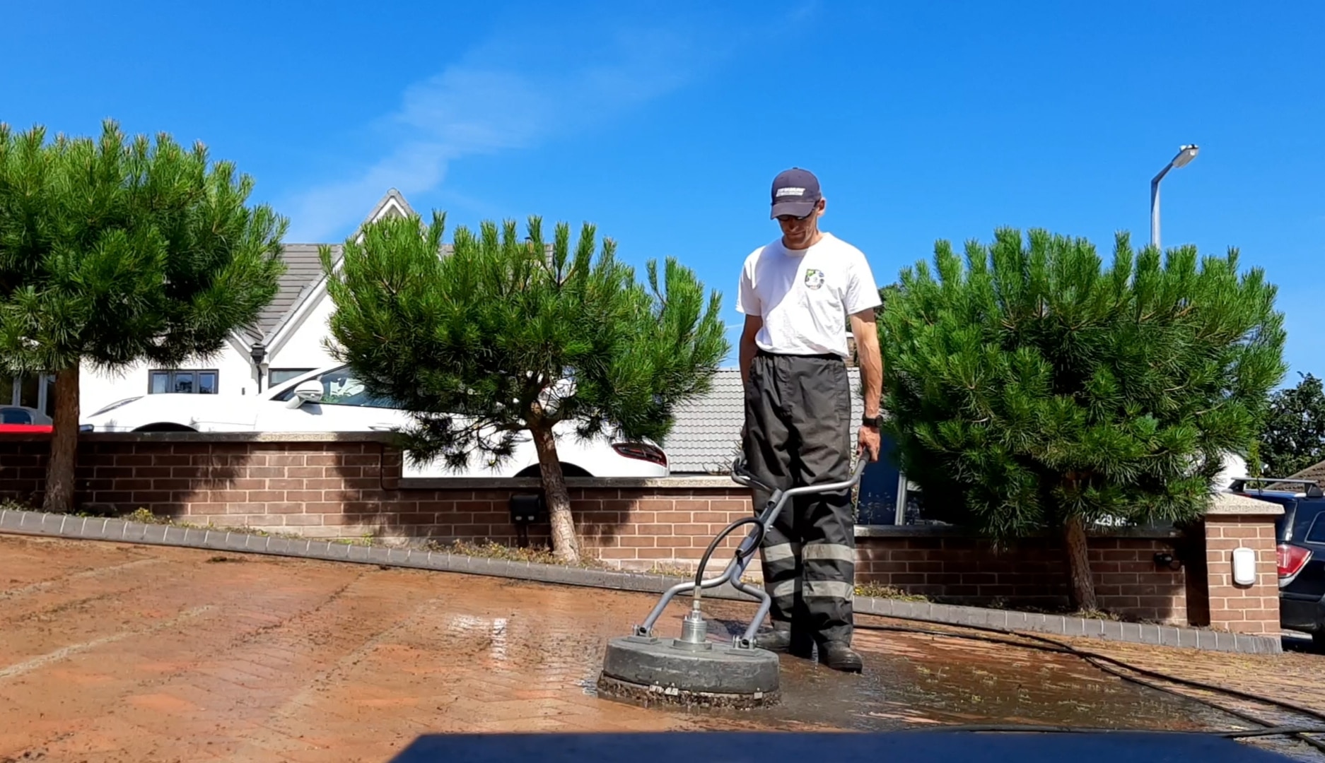 Driveway Cleaning Wirral, Liverpool, Chester - ecowash Driveway Cleaning Wirral, Liverpool, Chester - ecowash